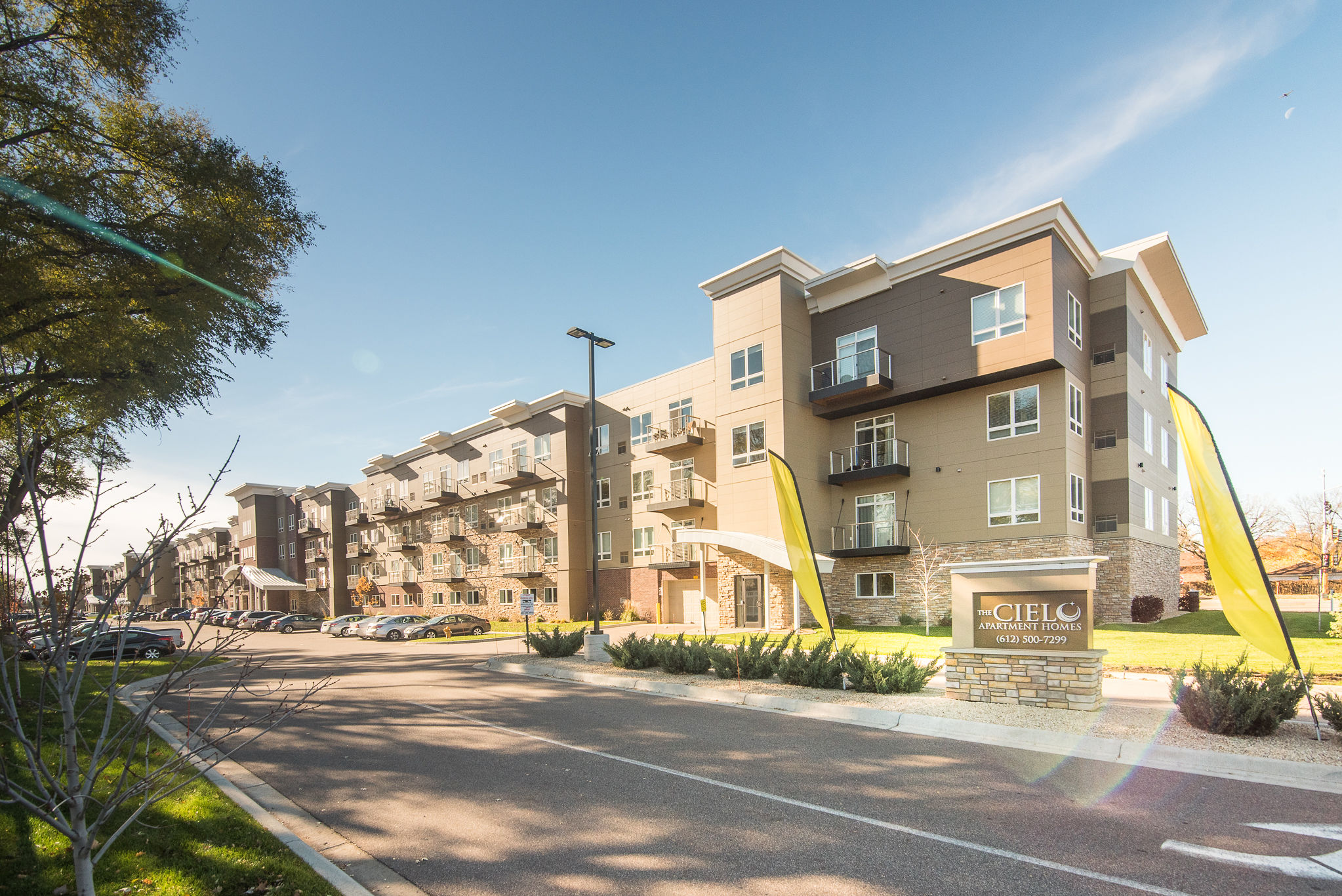 Ridgedale Shopping Center | Minnetonka, MN | Horizon Roofing