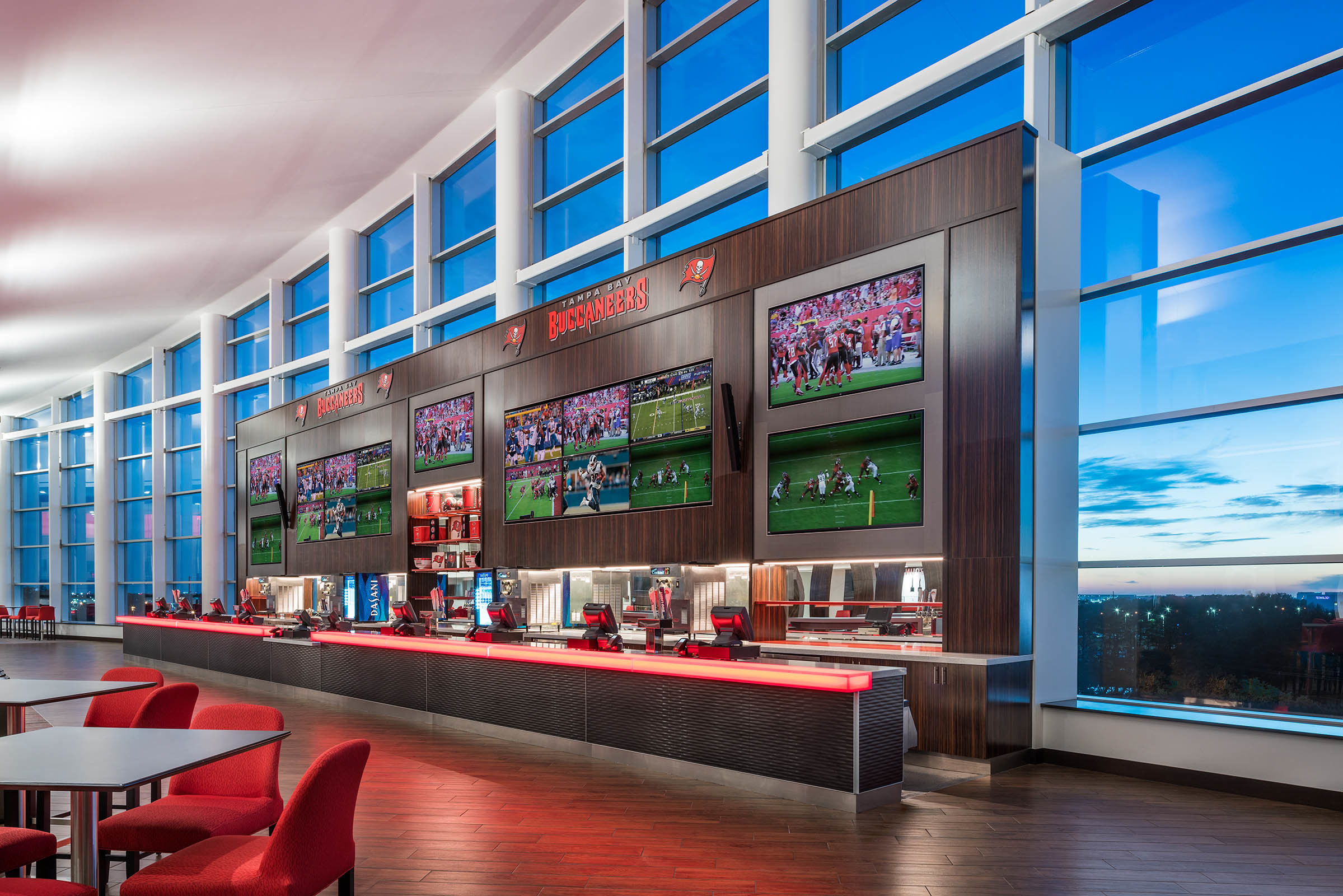 1 Buccaneers West-Club Feature-Bar | Wagner Murray