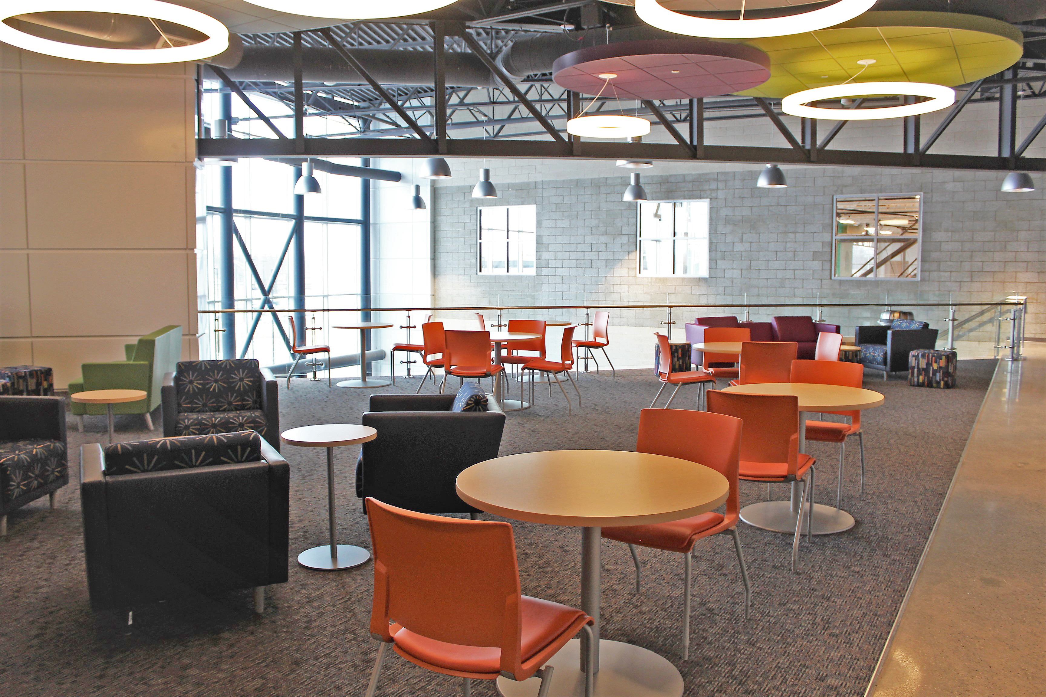 2nd Floor Lounge | Office Express (OEX)