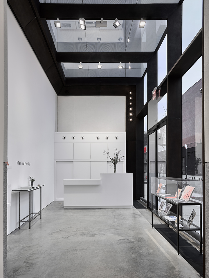 303 gallery lobby design | Murdock Solon Architects