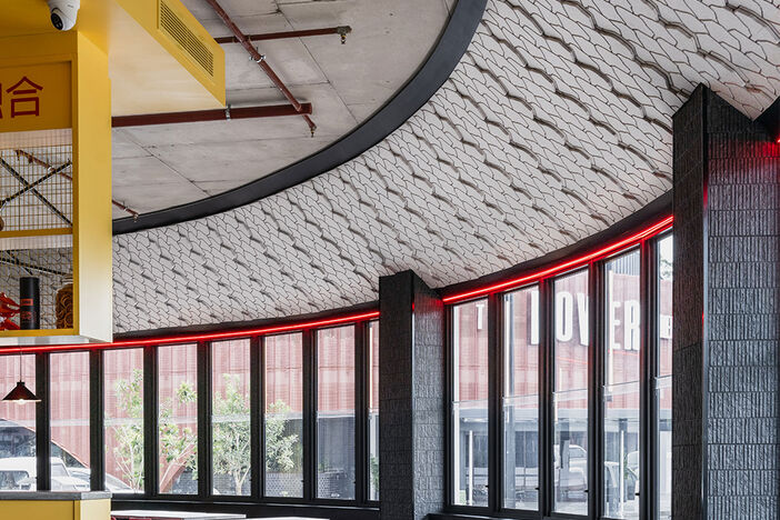 Junk Restaurant | Acoufelt