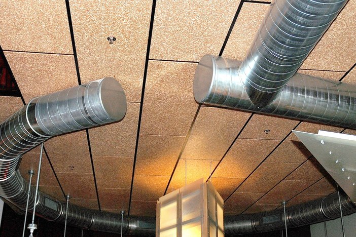 Bar & Restaurant | Acoustic Geometry