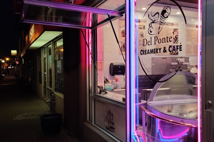Del Ponte's Creamery and Cafe | ActivWall