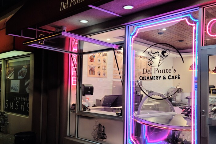 Del Ponte's Creamery and Cafe | ActivWall