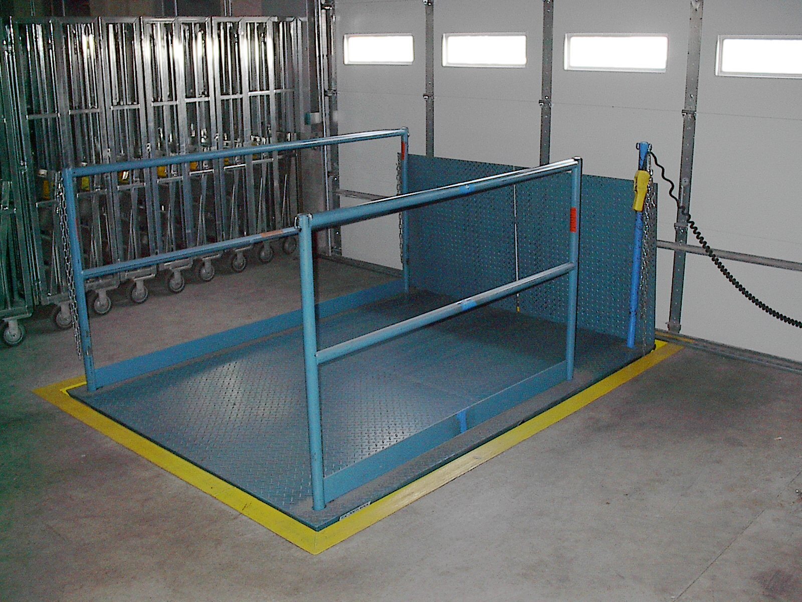 Advance Lifts Recessed Pit Mounted Garage Interior | Advance Lifts