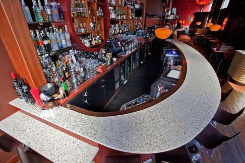 Jackson's Bar & Oven | IceStone