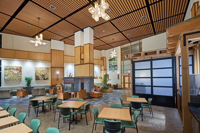 Healthcare Ceilings | Armstrong Ceilings