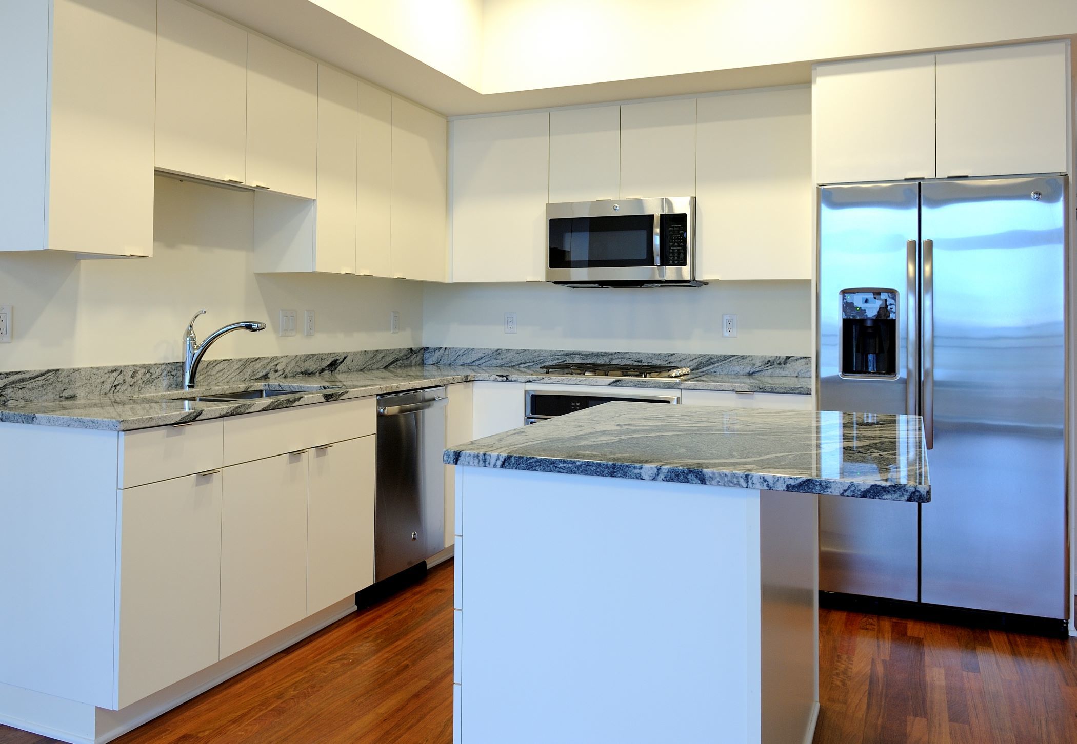 bayer interior woods modern frameless multi-unit kitchen cabinets ...