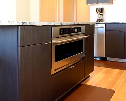 Modern Frameless Kitchen Cabinets | Bayer Interior Woods