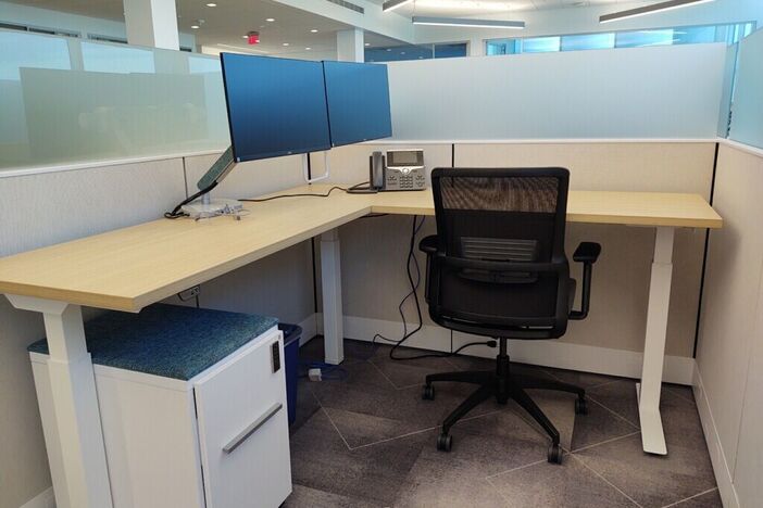 ZG Series - ZGX (Dual Monitor w/ Crossbar) | Zgo Technologies