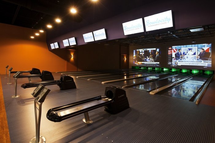 Bowlocity Entertainment Center | Benike Construction