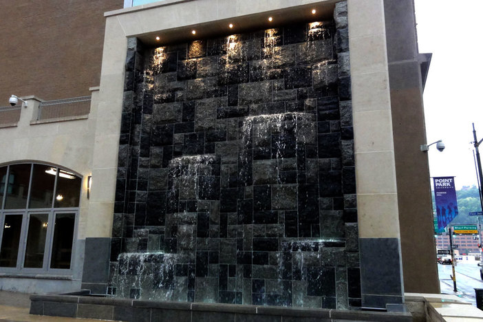 Built-In Water Features | Bluworld of Water