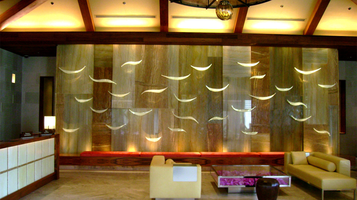 Built-In Water Features | Bluworld of Water