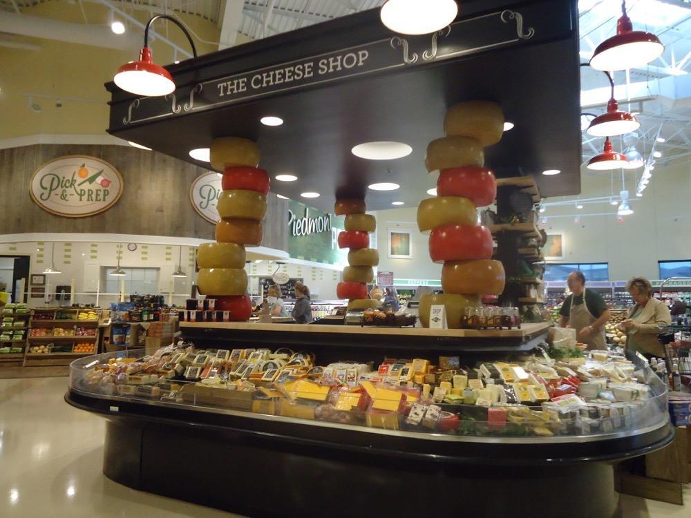 Lowes Foods // Vaportight & Step Neck Dome | Bock Lighting