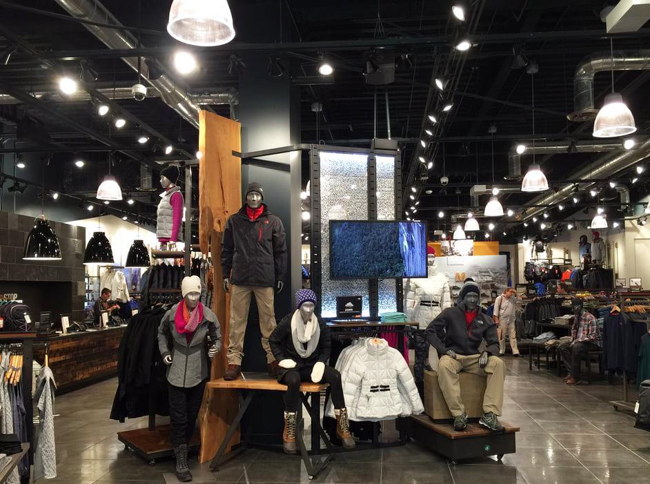 Bock Lighting The North Face interior displays 2 | Bock Lighting