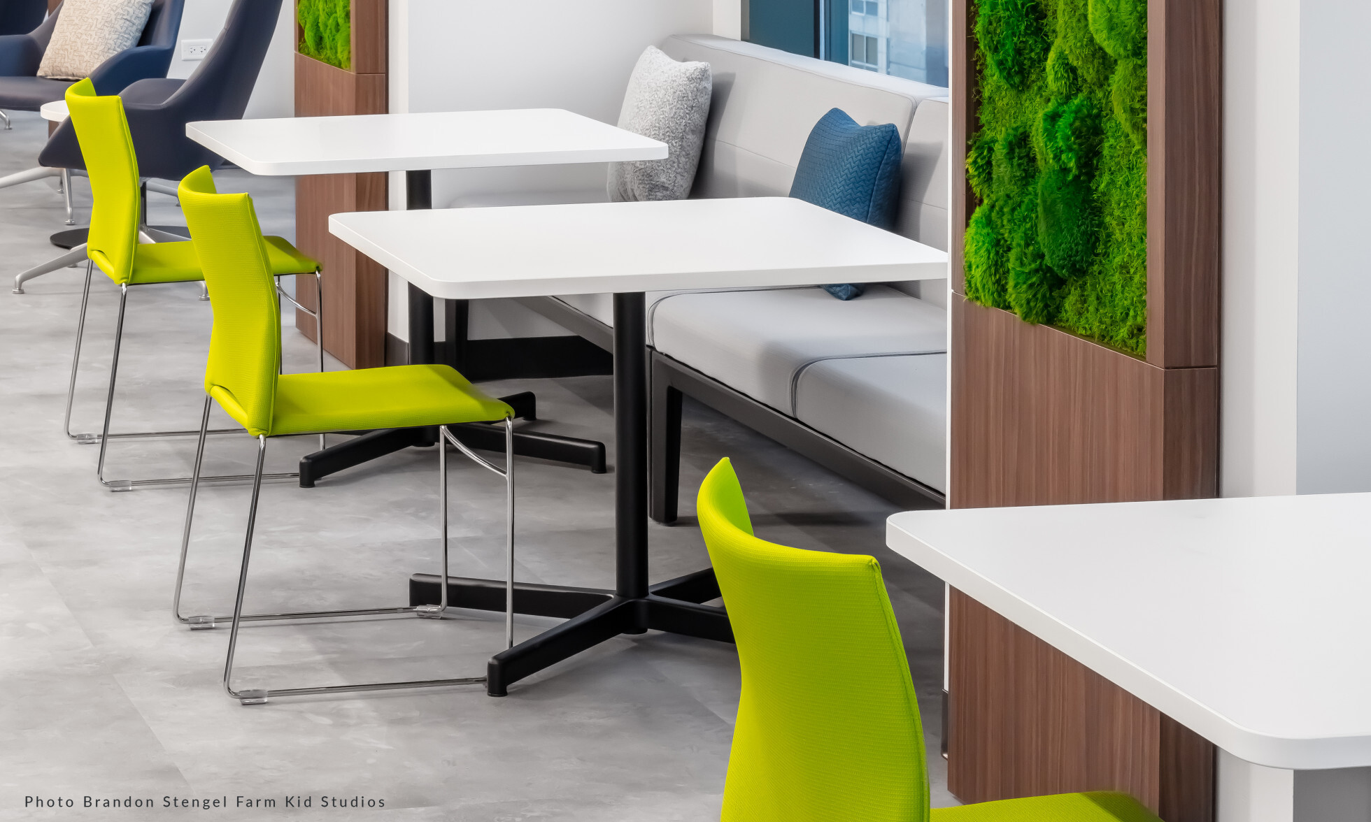 Bright Colored Office Seating Modern Office Chairs | e tu Interiors
