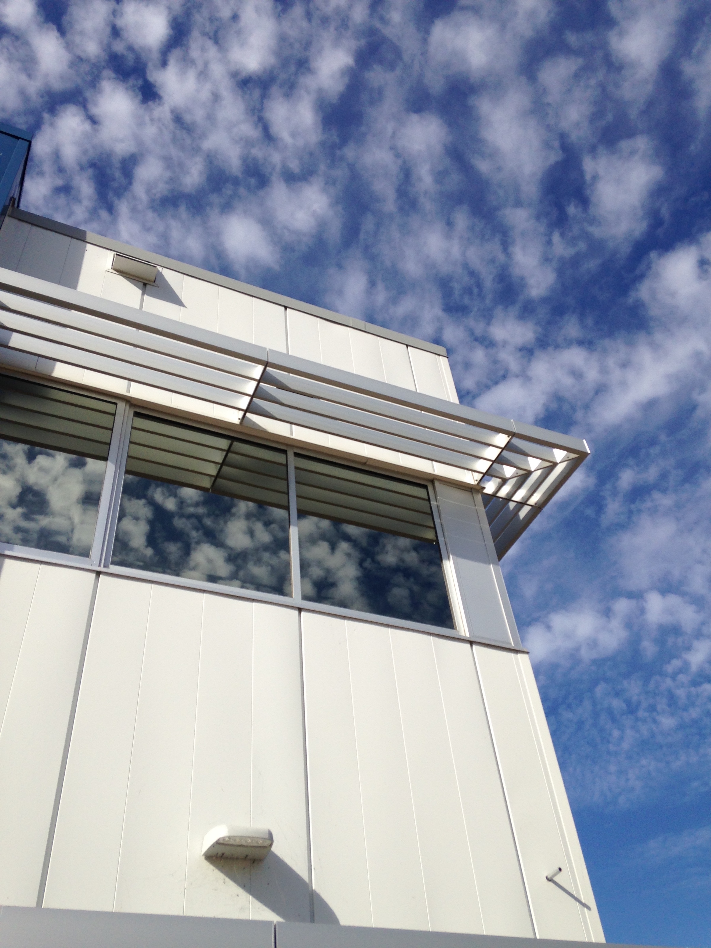 Bruce Knutson Architects Upper River Office Building | Bruce Knutson ...