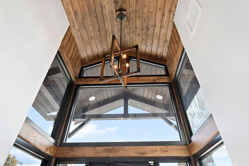 Ceiling in entryway | Michelle Ford Design