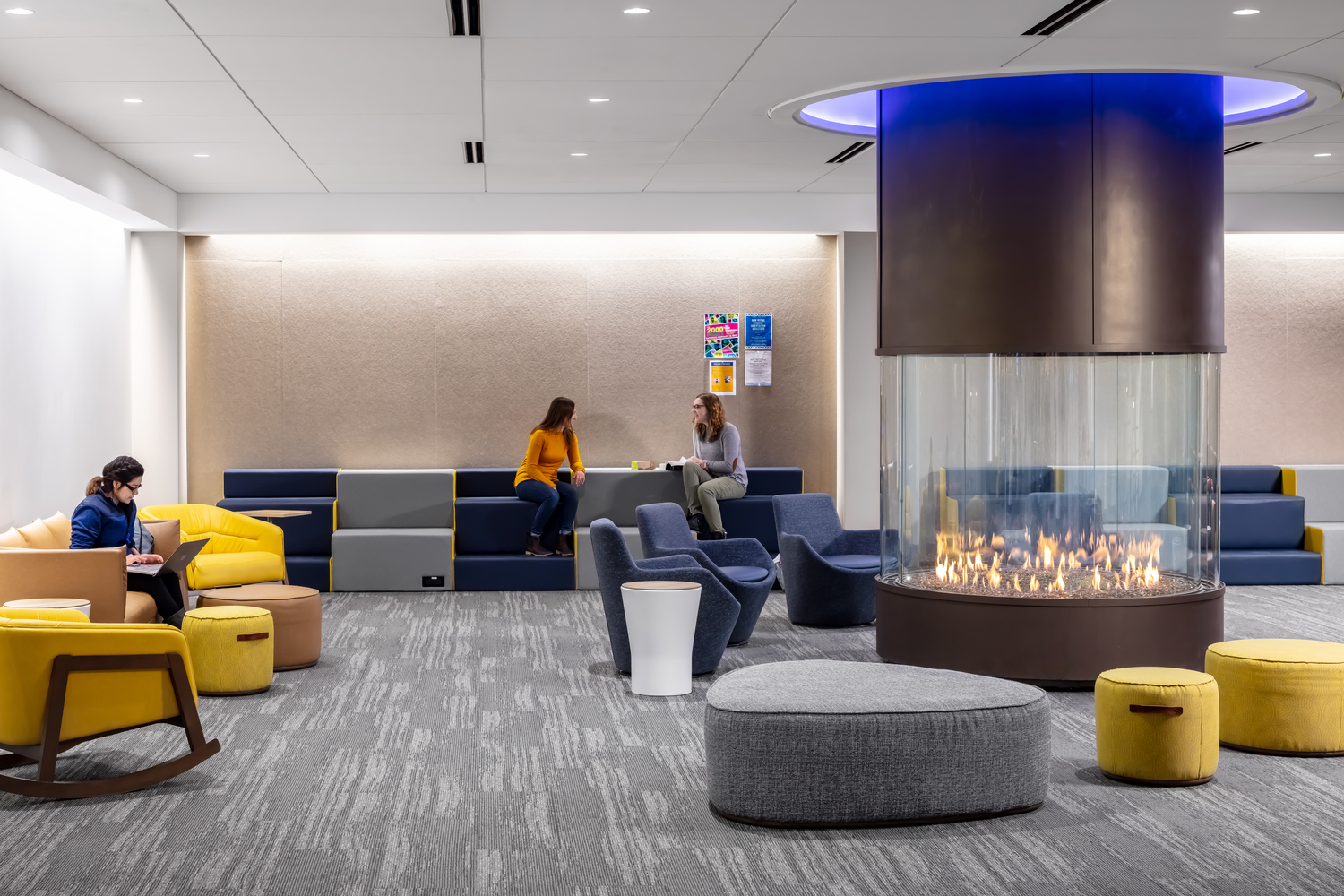 Comfortable student common area | BWBR