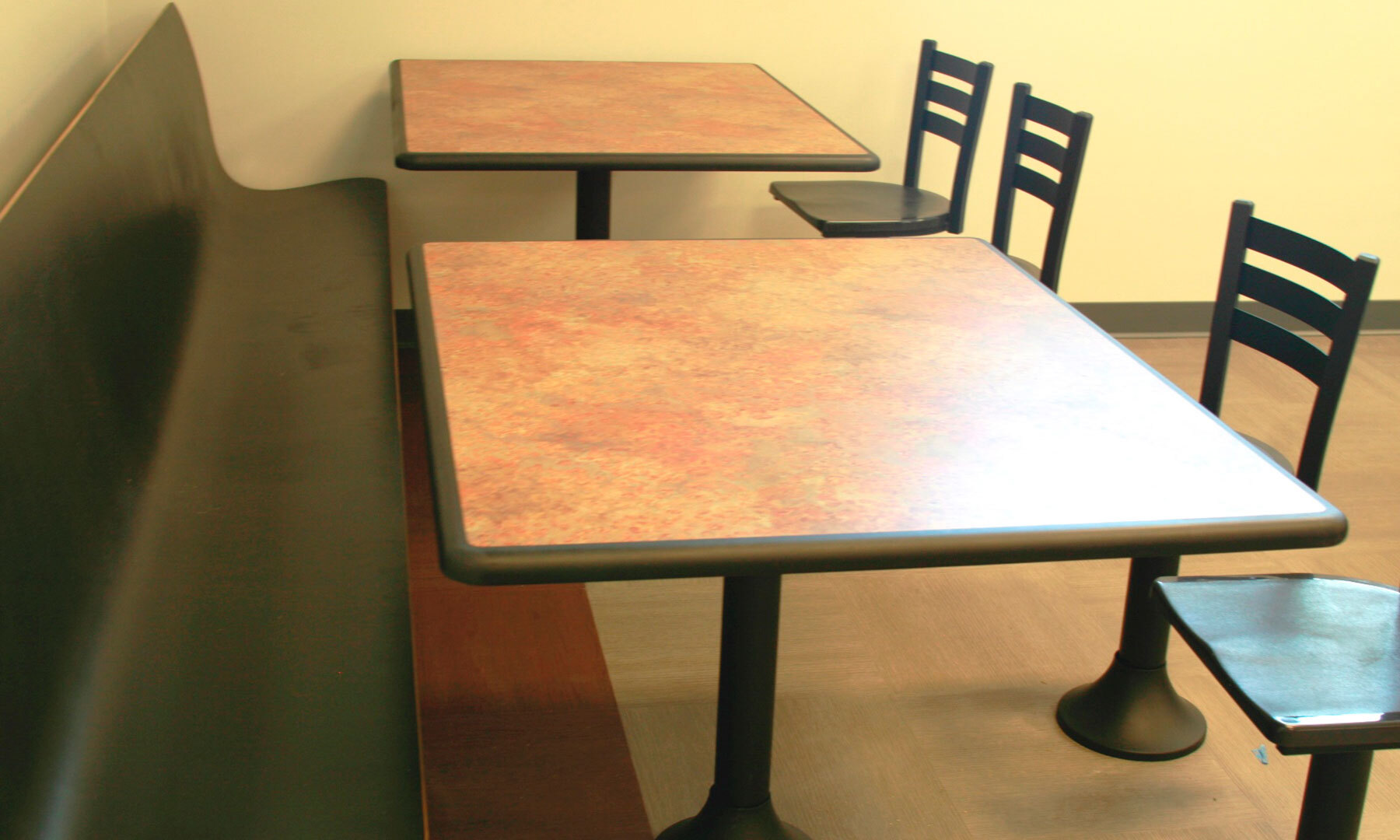 Contour-Bench-Breakroom | Plymold