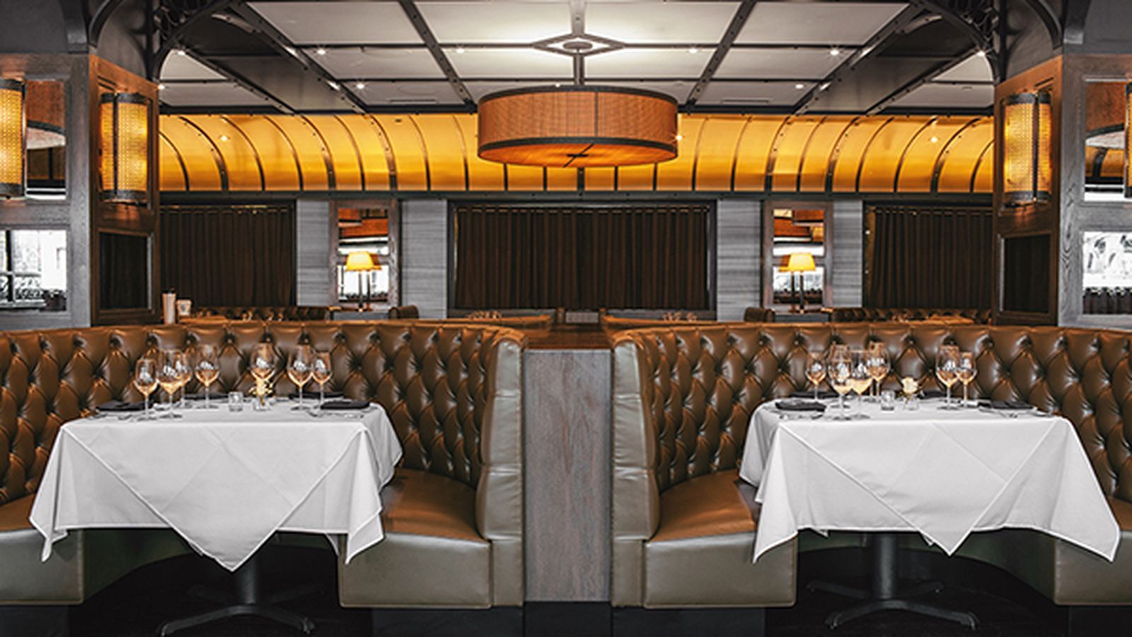 contract industries tufted custom booth seating | Contract Industries