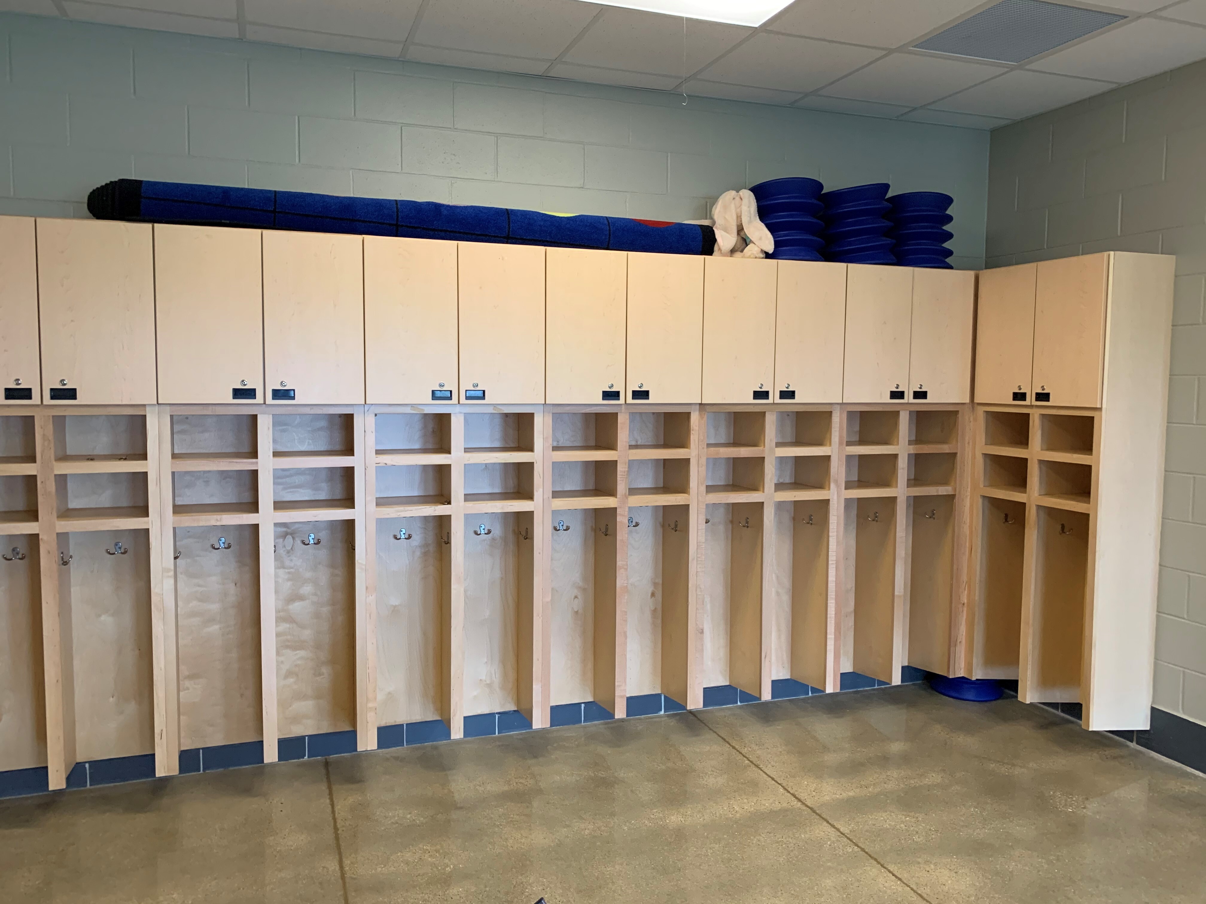 Custom Cabinets | Alexander Elementary | DRAS Cases Cabinets | DRAS Cases