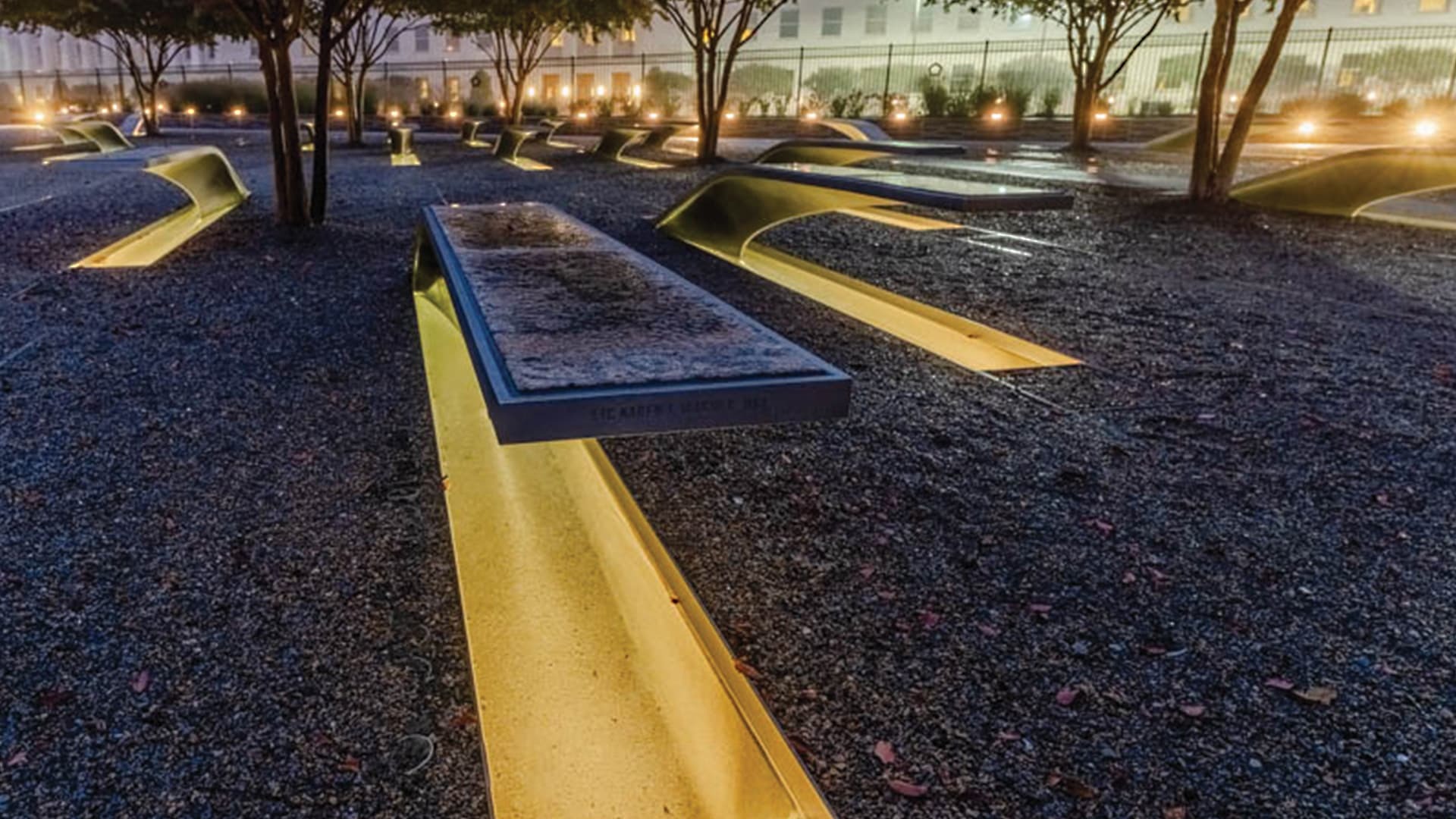 Custom Lighting | National Monument | Outdoor Lighting | Acuity Brands ...