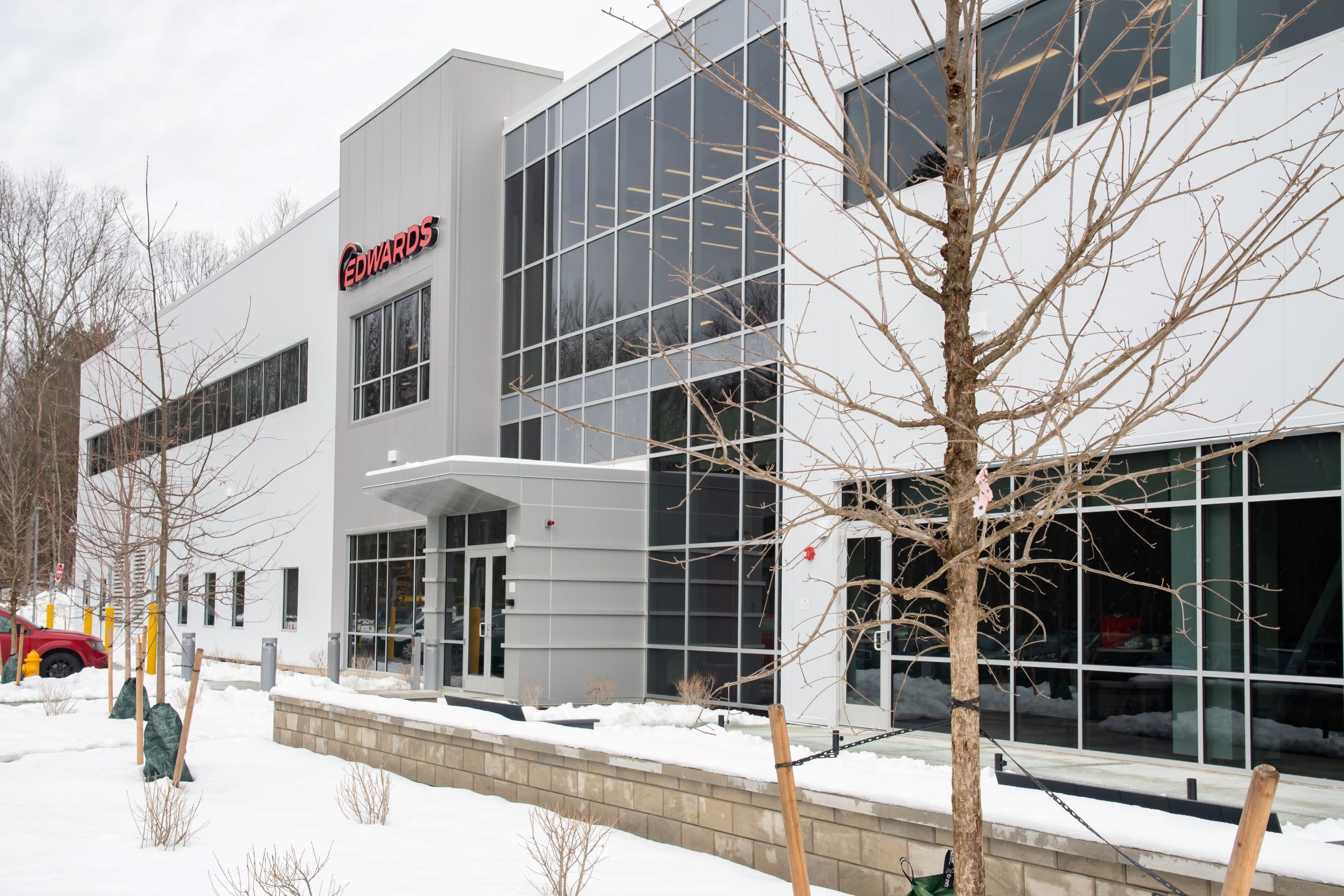 Dacon Edwards Vaccuum Interior Exterior Front Entrance | Dacon