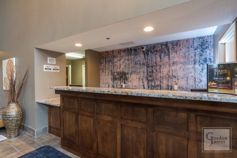 Delano Grandstay Hotel | Gordon James