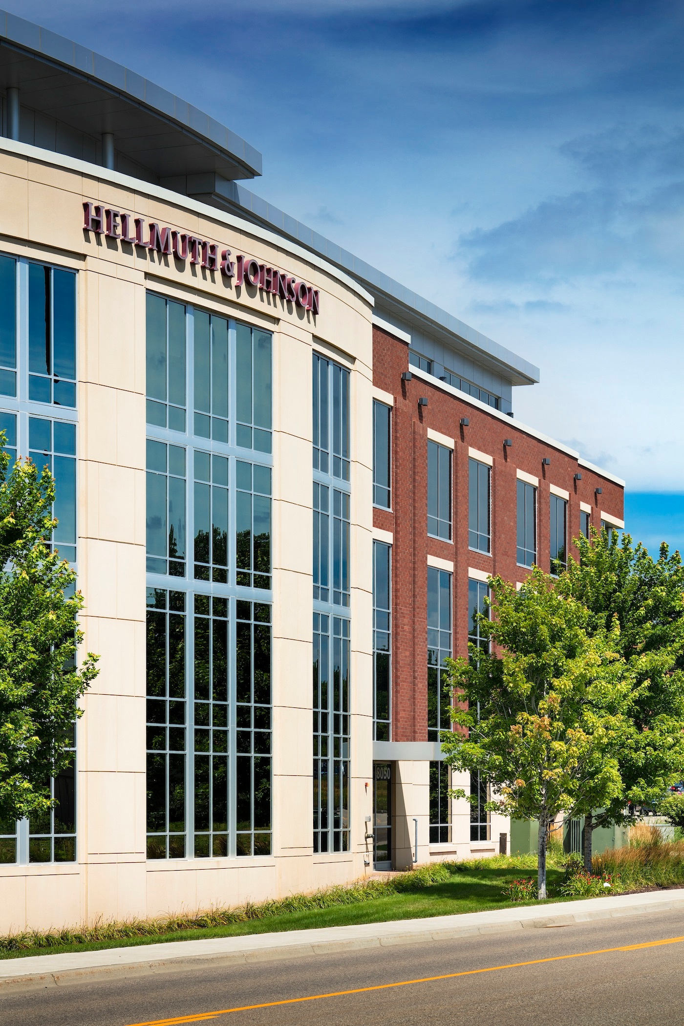 DJR Architecture Helmuth Johnson Edina Minnesota Exterior Signage | DJR ...