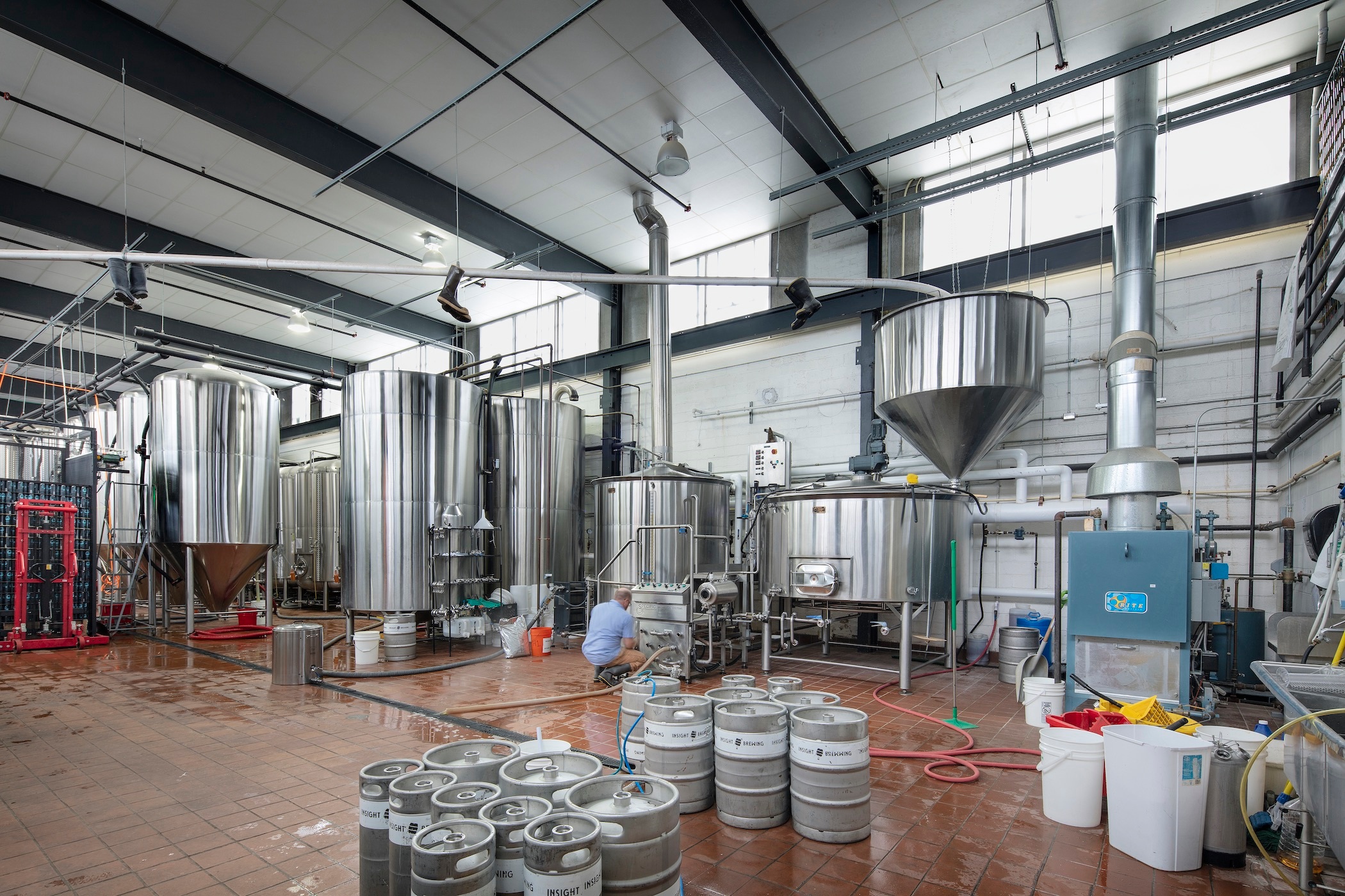 DJR Architecture Insight Brewing Taproom Minneapolis Minnesota Interior ...