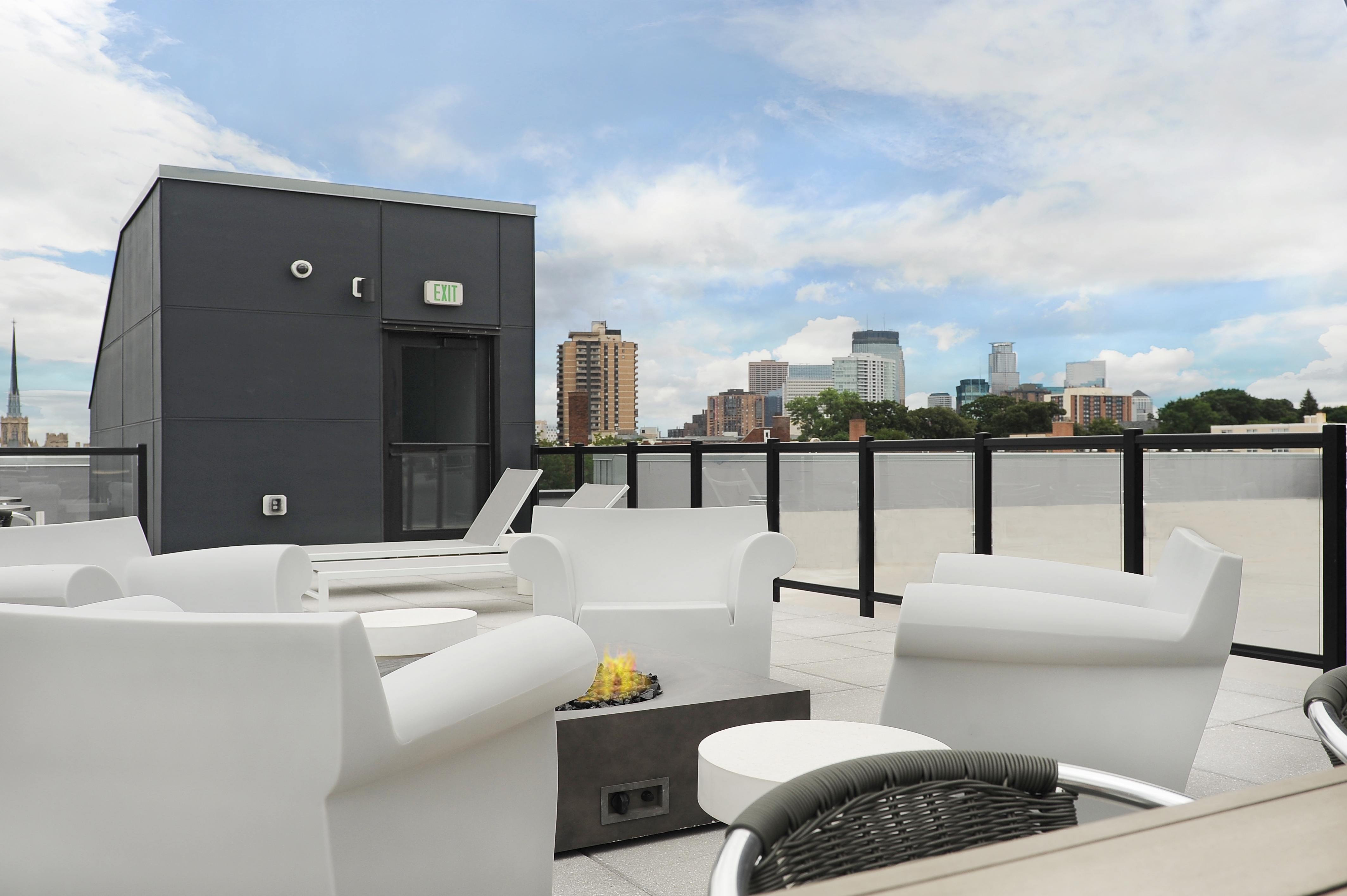 DJR Architecture Modi Luxury Apartments Minneapolis Minnesota Rooftop ...