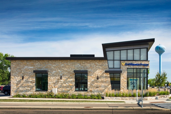 Phoenix Plaza | DJR Architecture