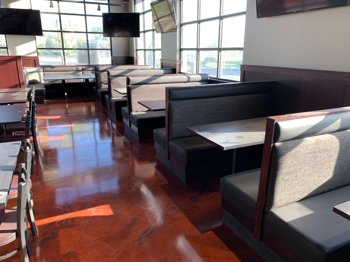 Dras Cases Black Rock Beavercreek Interior Tables Dras | DRAS Cases