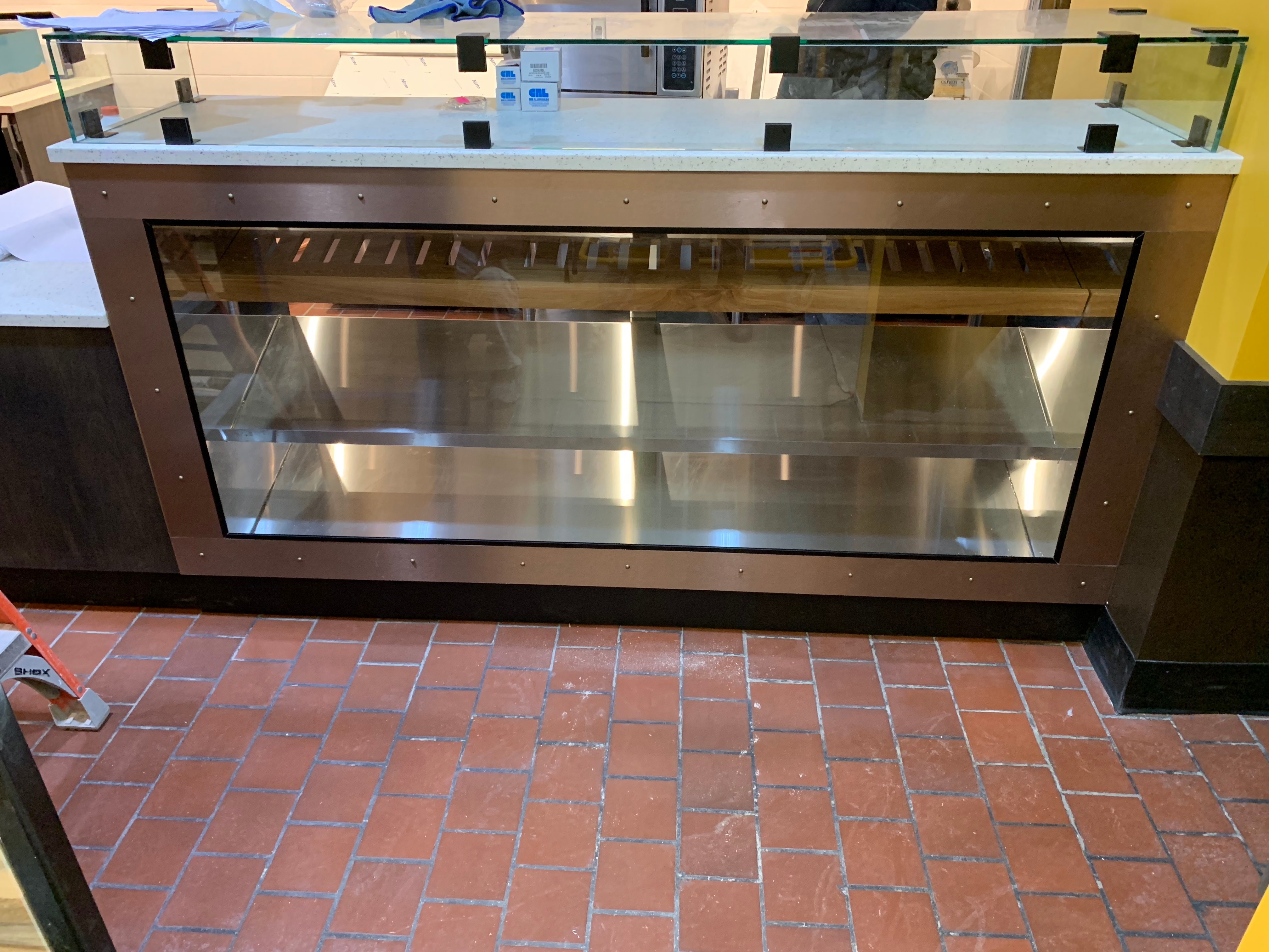 Dras Cases Einstein Bagels Interior 20 new display case | DRAS Cases