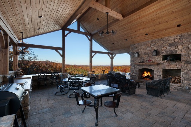 Earthcore Mountain Falls Outdoor Fireplace | Earthcore