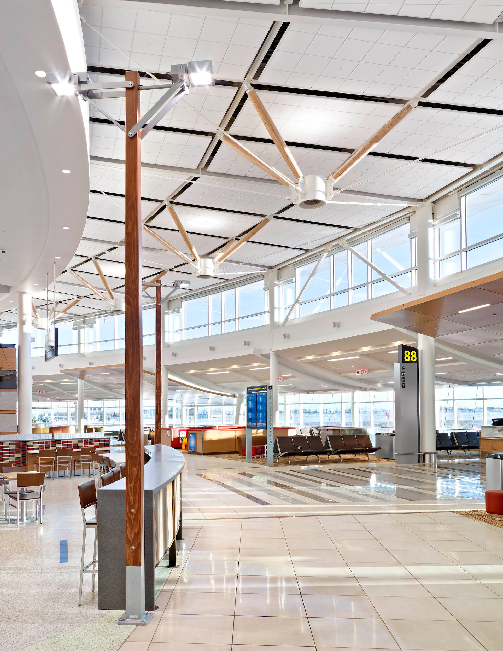 Edmonton airport-1 | Structura