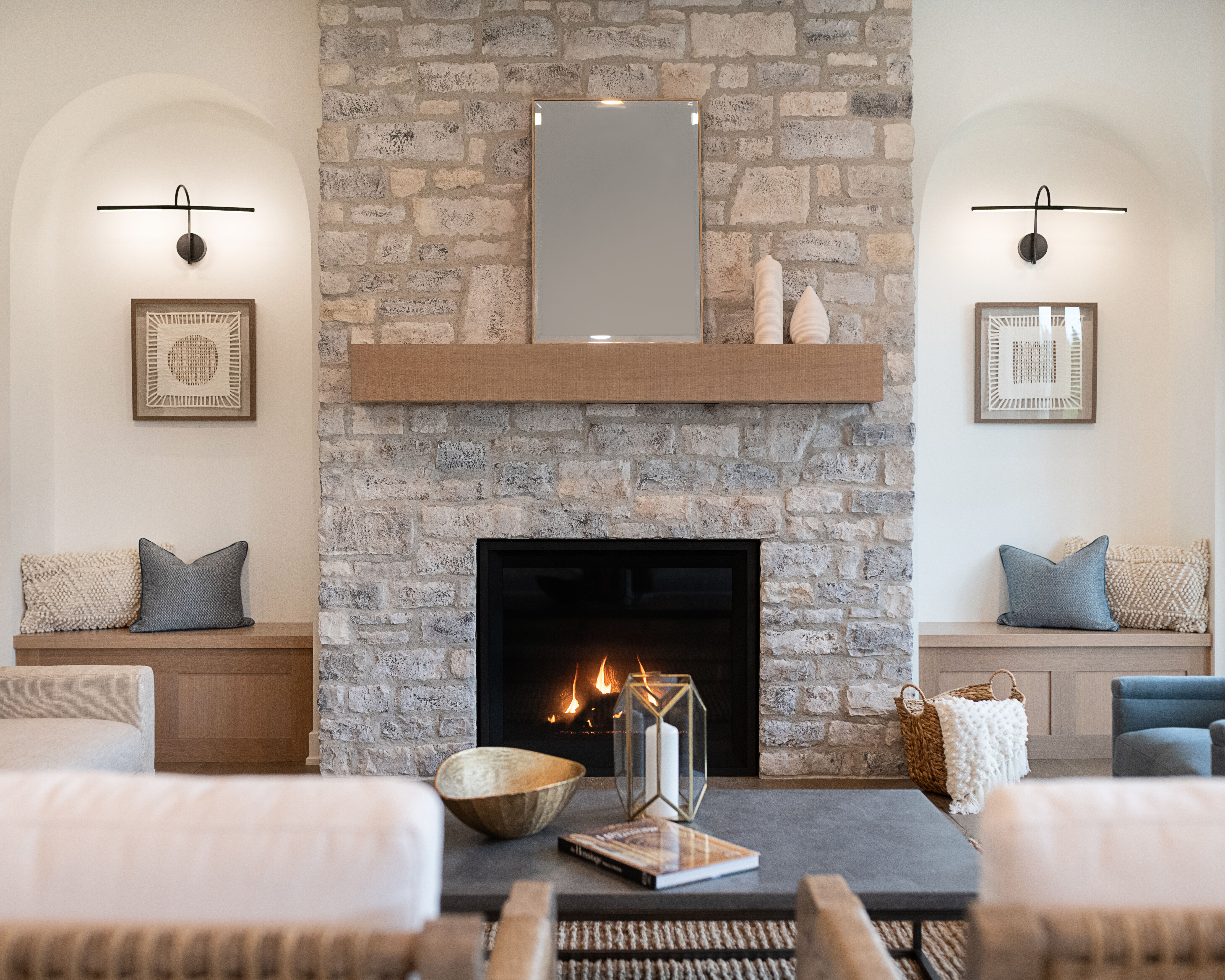 Eldorado Stone Elevate with Stone Grand Banks Limestone INT Living Room ...