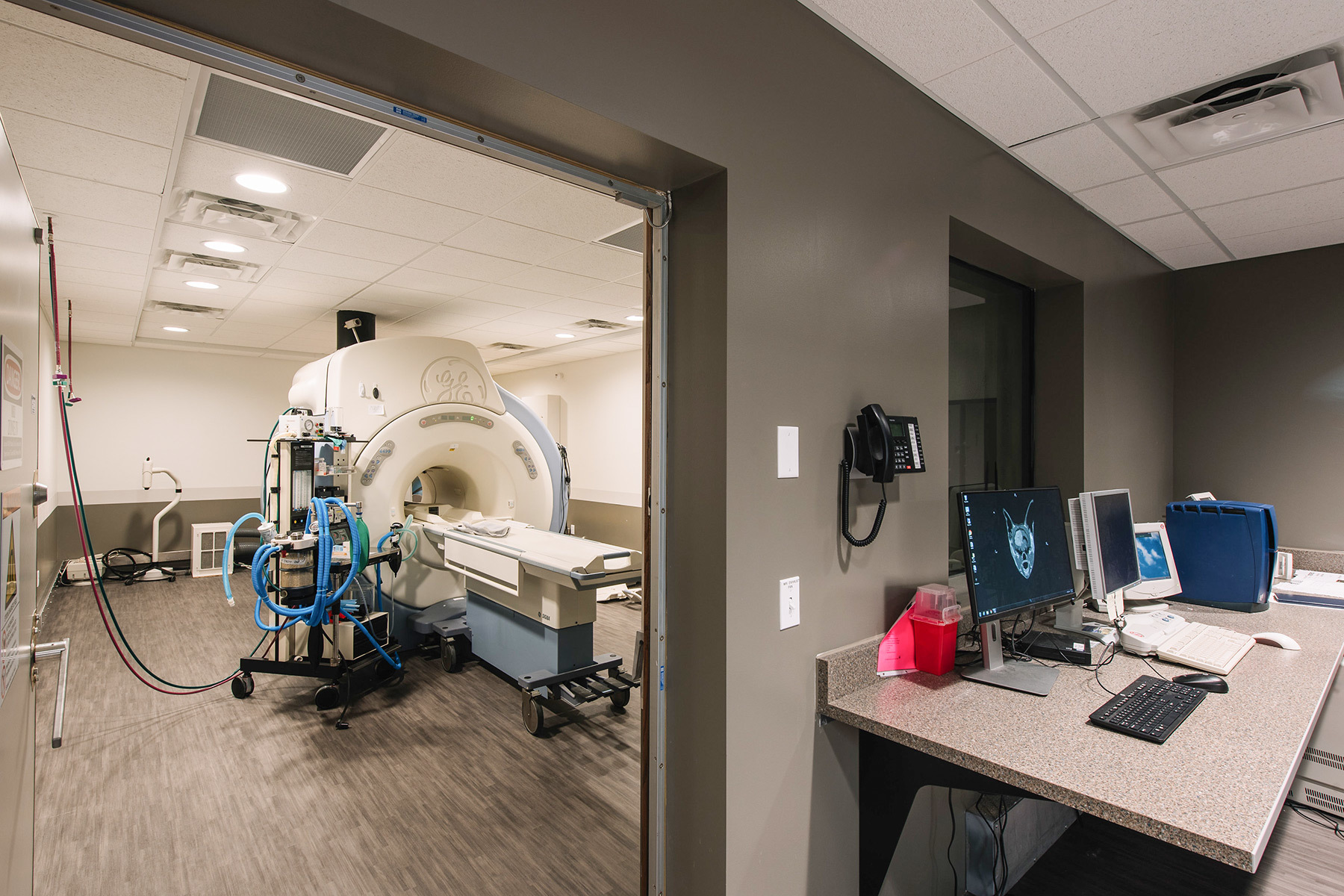 Emanuelson Podasanimal-emergency-clinic-3 | Emanuelson-Podas // MEP Consulting Engineers