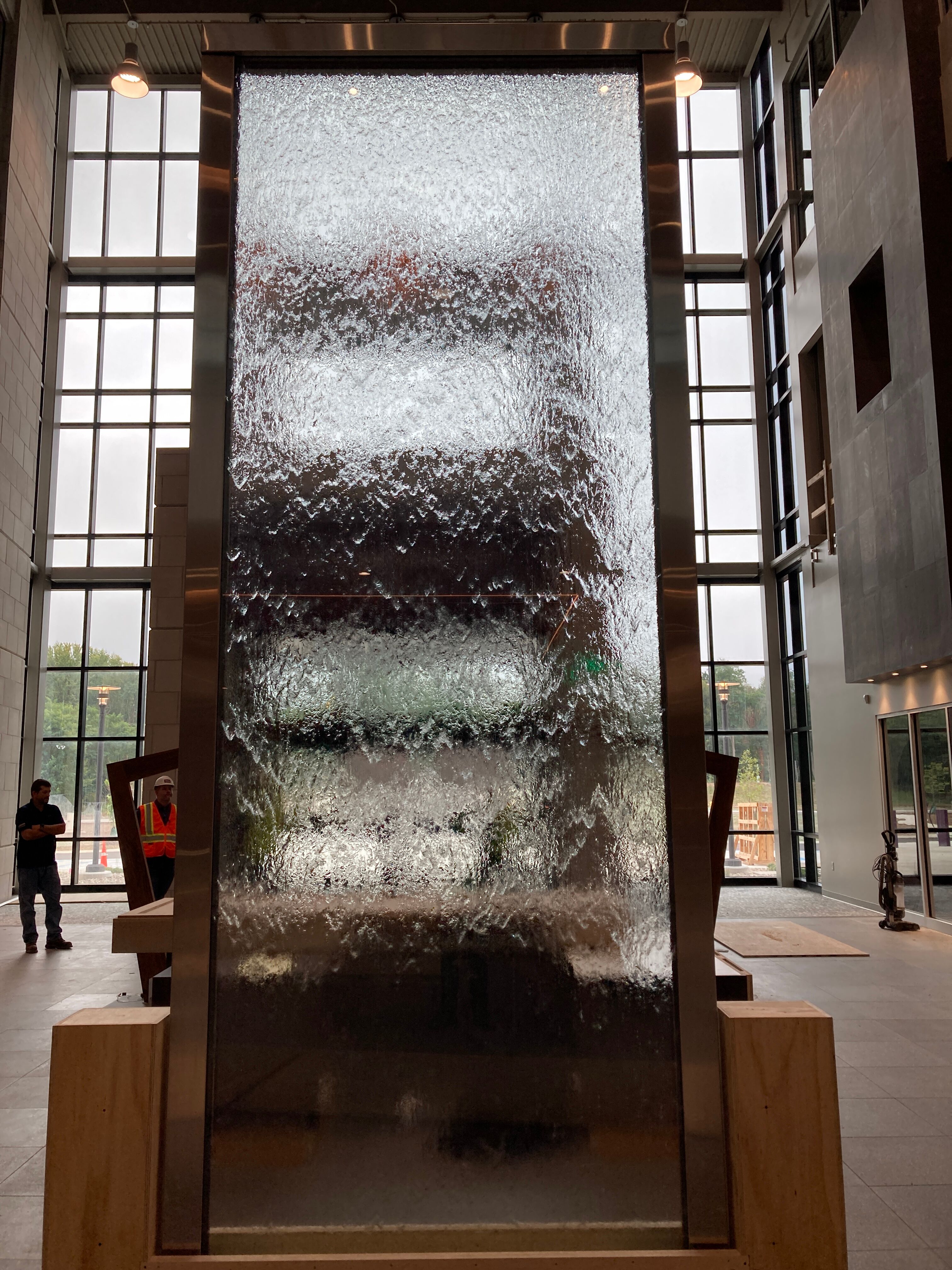 Encapsulated Water Feature | Bluworld of Water