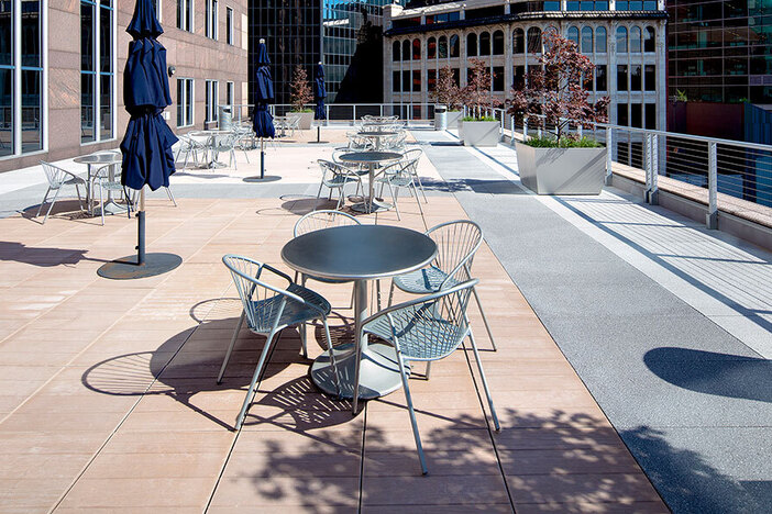 EQT Plaza Balcony | Pittsburgh, PA | Wausau Tile