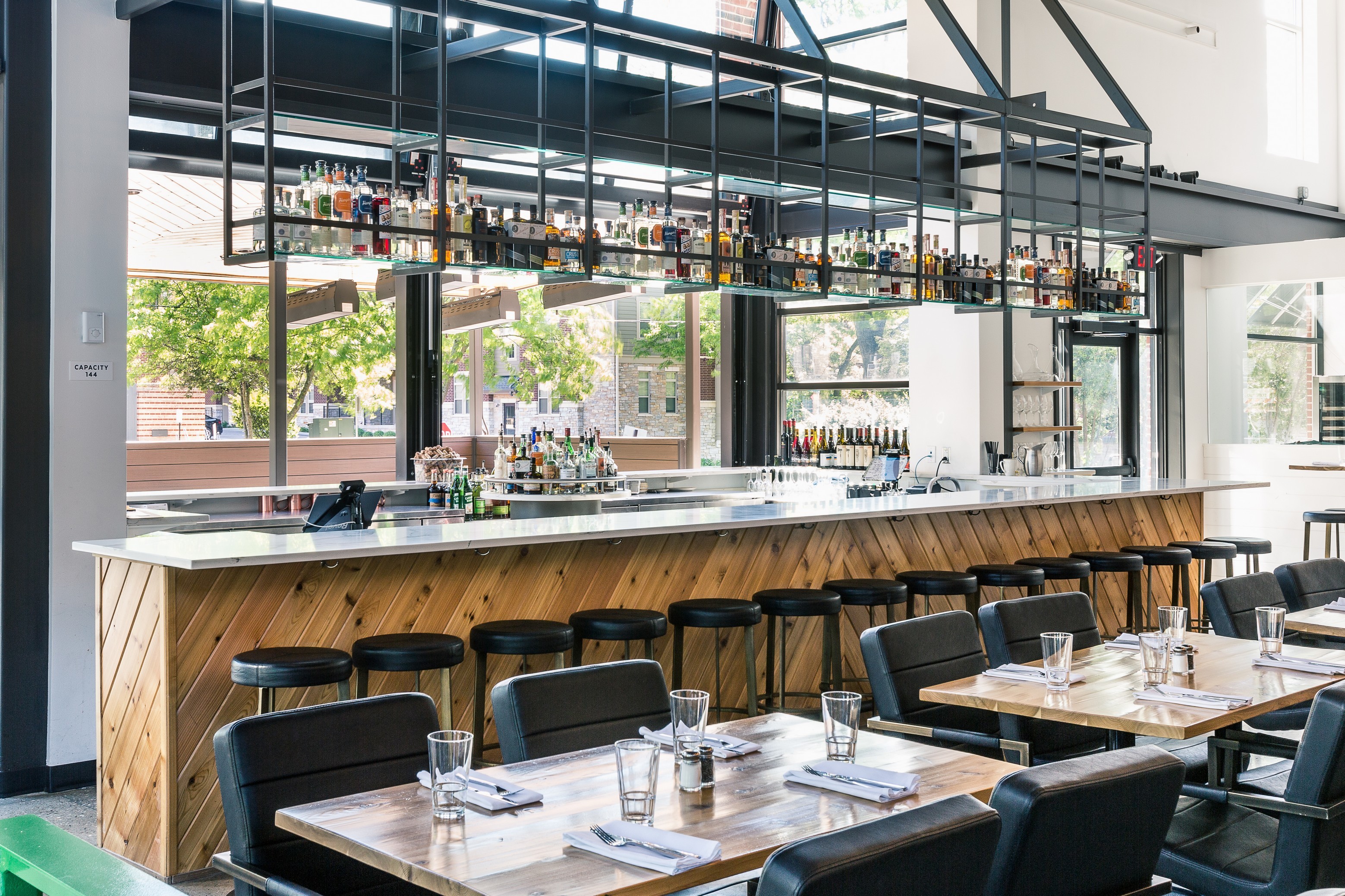 Everly Restaurant | Iconica