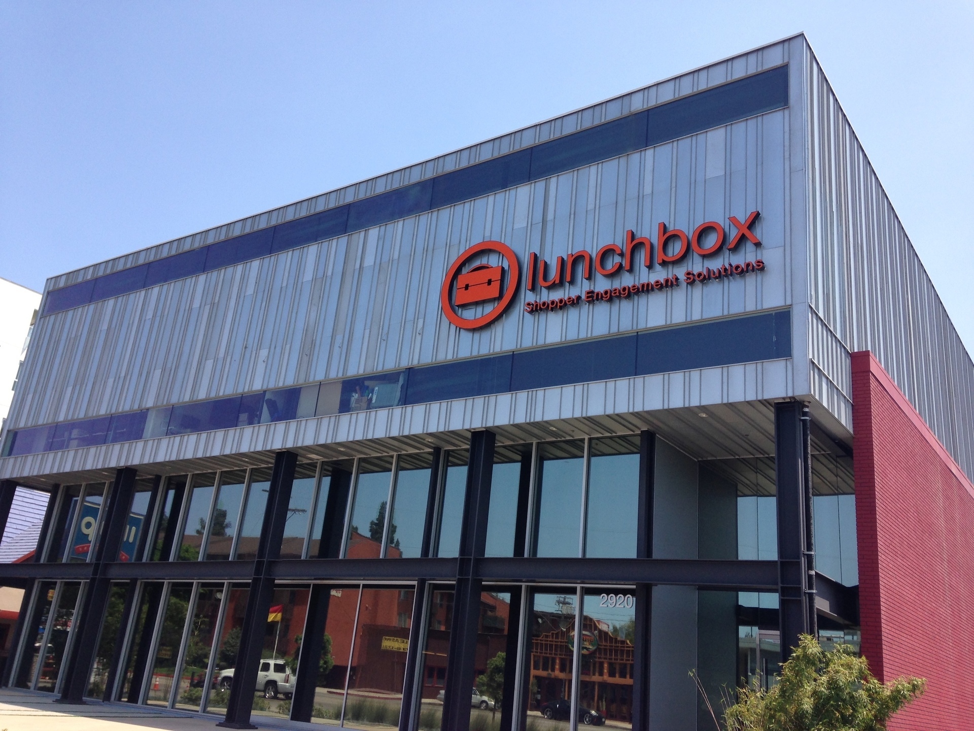 Exterior Sign - Lunchbox | Signmakers