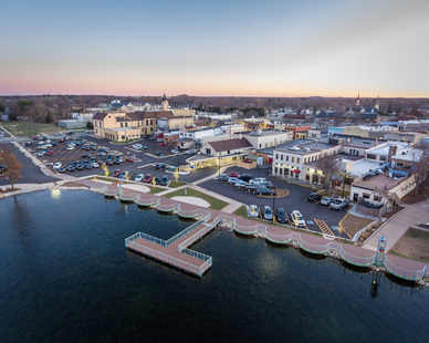 Lake Fowler Railings | Feeney Inc.