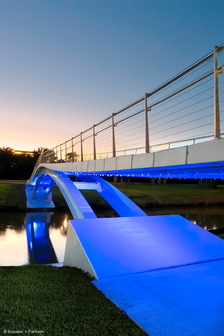 Phyllis J. Tilley Memorial Pedestrian Bridge | Feeney Inc.