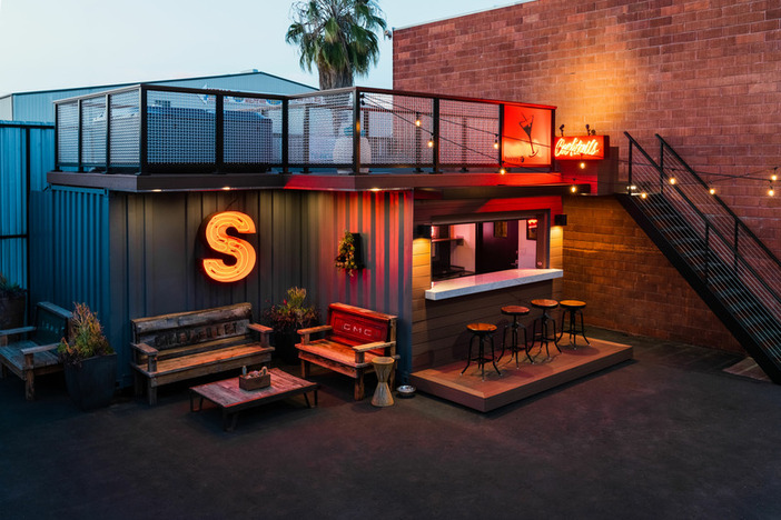 Steedle Brothers Construction - Man Cave | Feeney Inc.