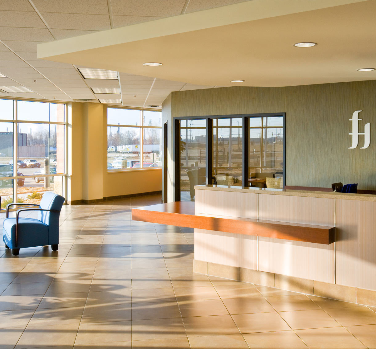 FLINT HILLS ADMINISTRATIVE BUILDING TKDA office reception desk | TKDA