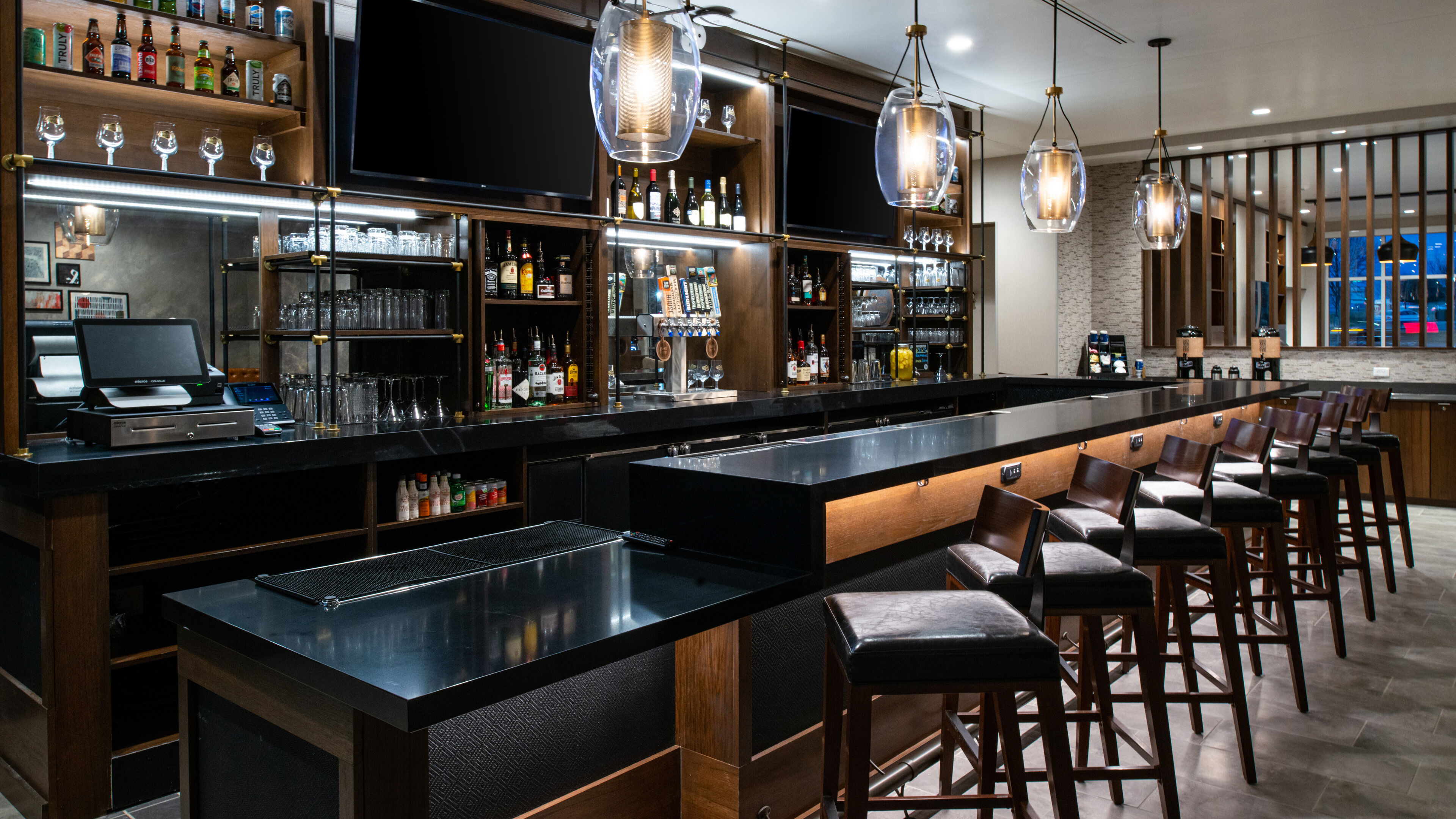 Four Points by Sheraton | BRR Architecture