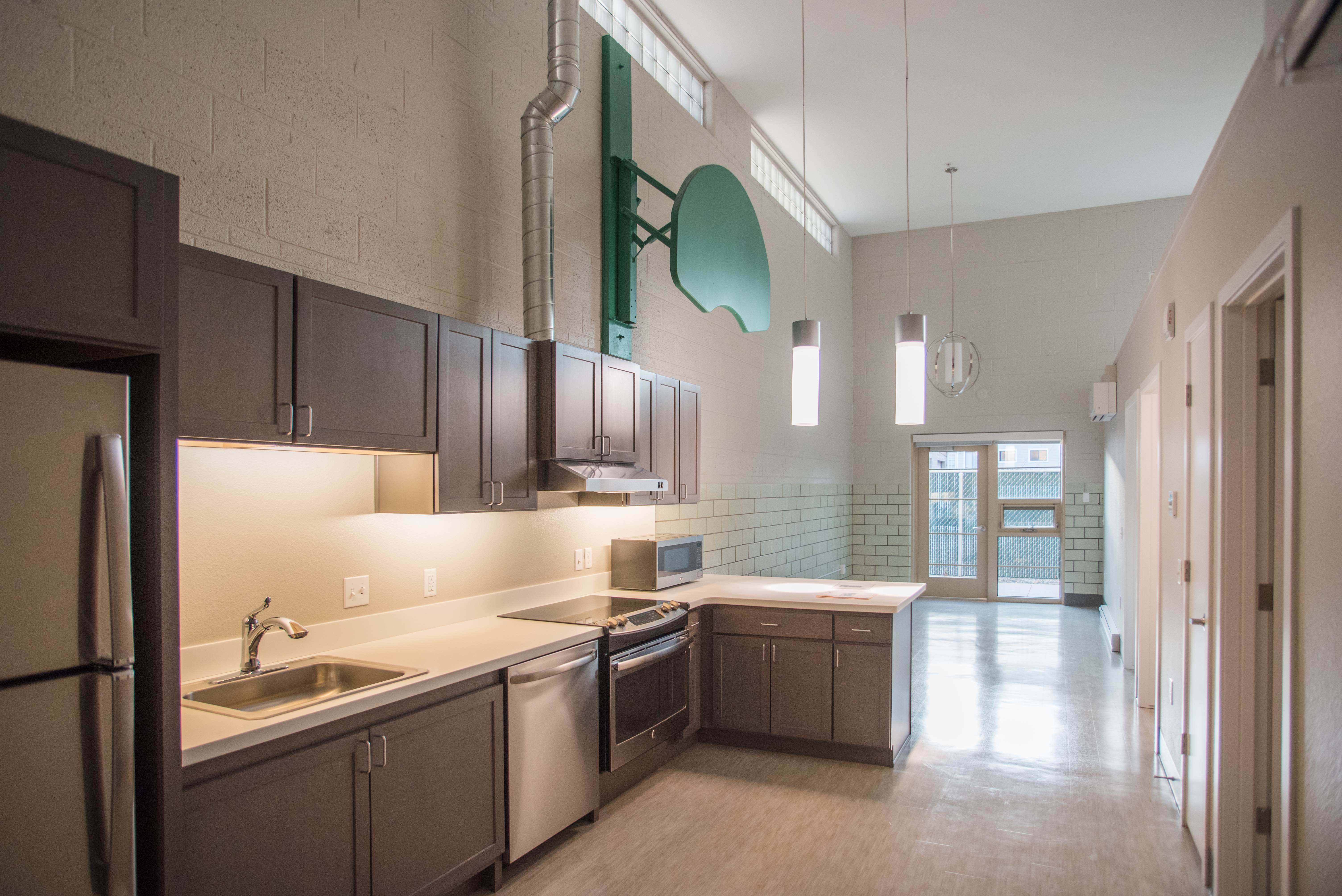 Fruitdale School Lofts Palace Construction Room Kitchen | Palace ...