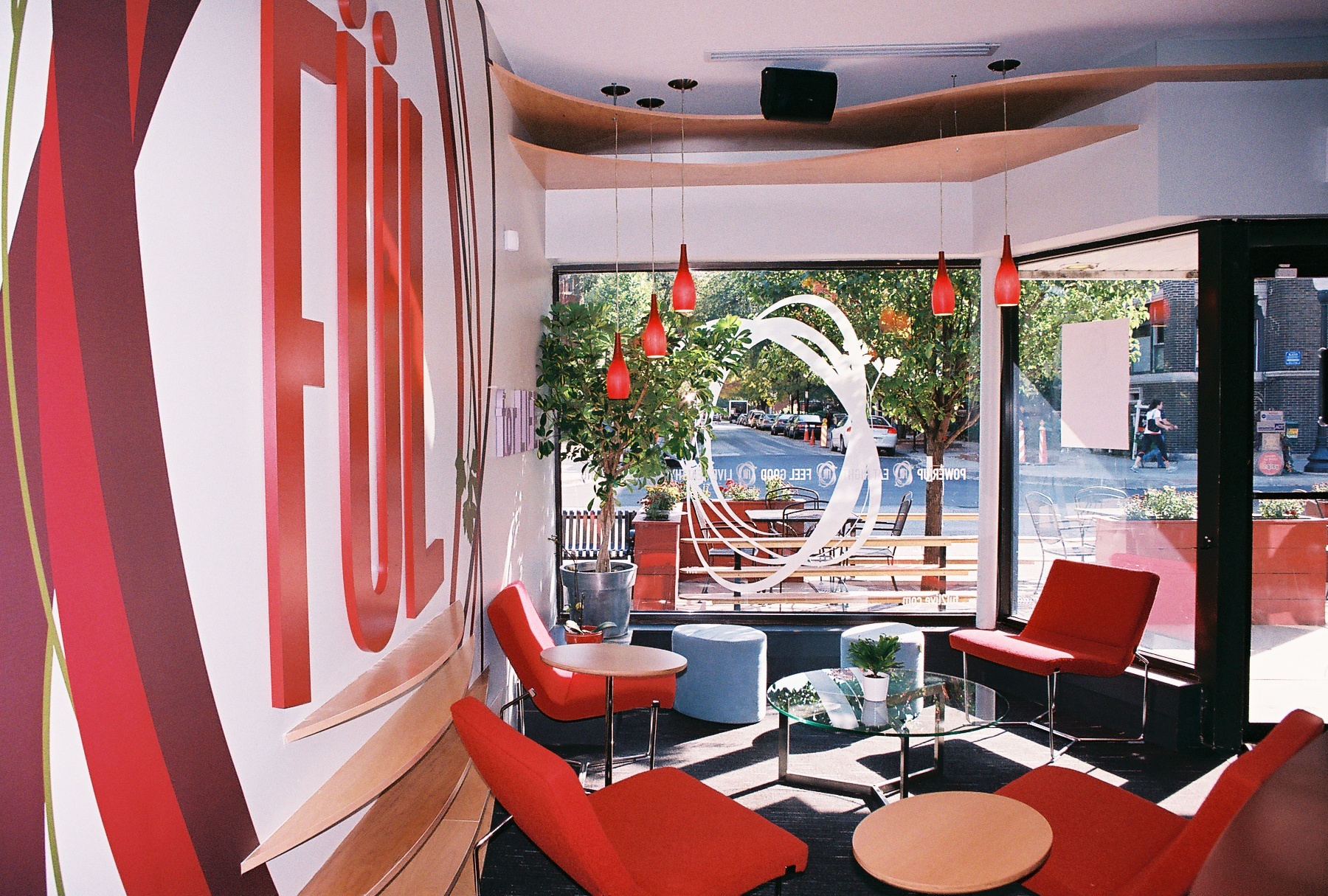 Ful Cafe | 2 Point perspective